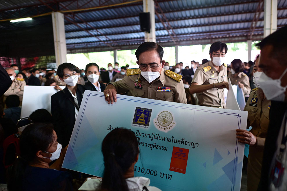 ភ្នំពេញ ប៉ុស្ដិ៍ | នាយក រដ្ឋ មន្ត្រី ថៃ បញ្ជា ឱ្យមាន ការ រឹតបន្តឹង ច្បាប់ គ្រប់គ្រង អាវុធ និង ...